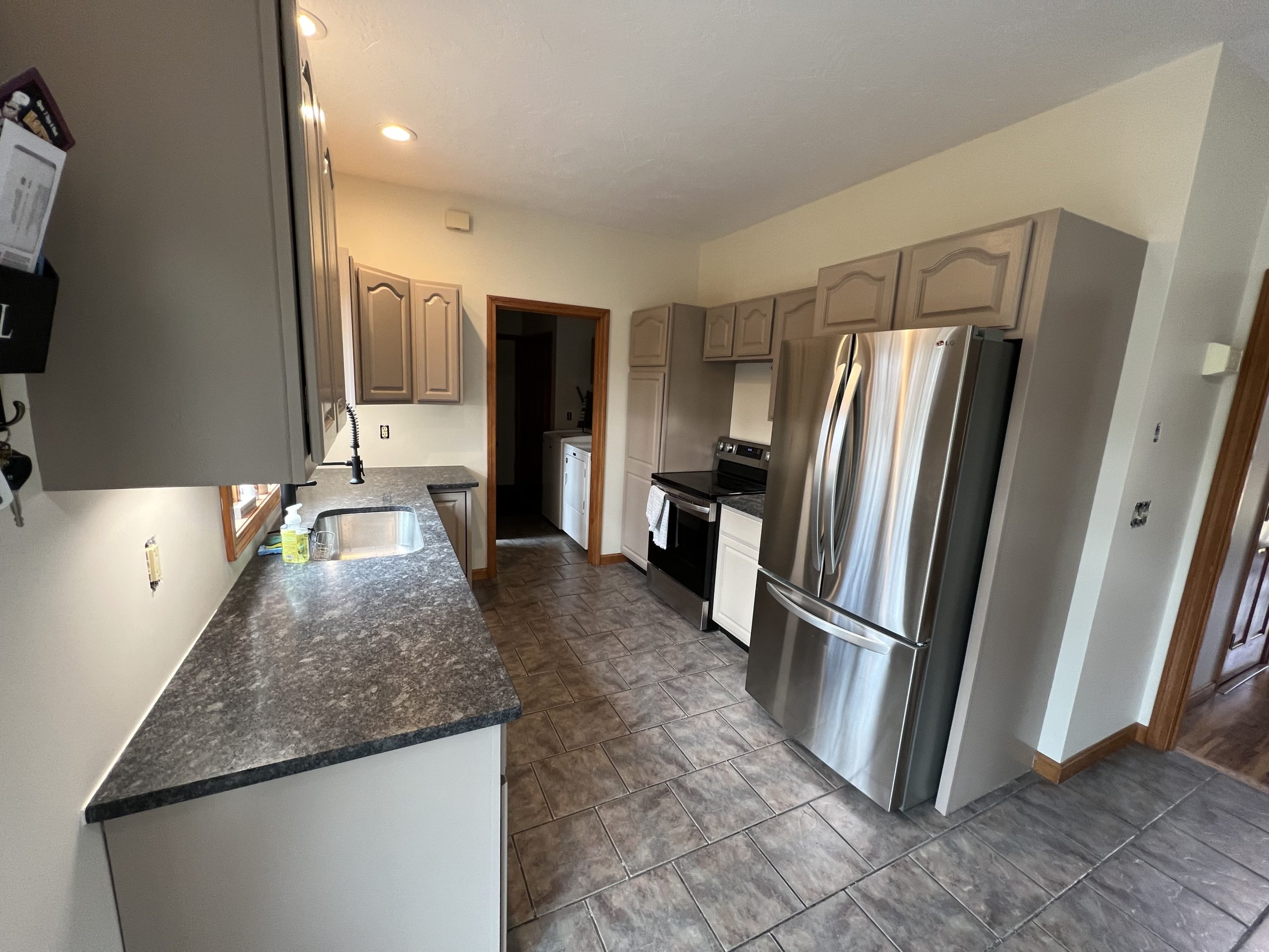 Our Professional Portfolio | Deano's Deluxe Painting